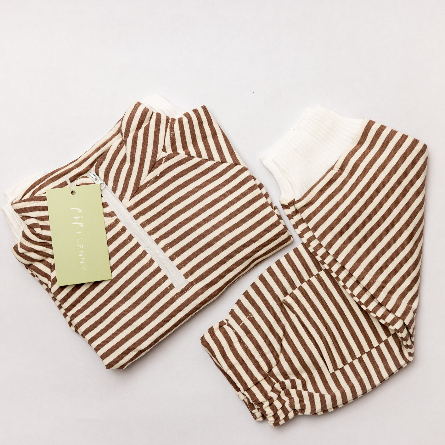 Vintage Cosy Track Set